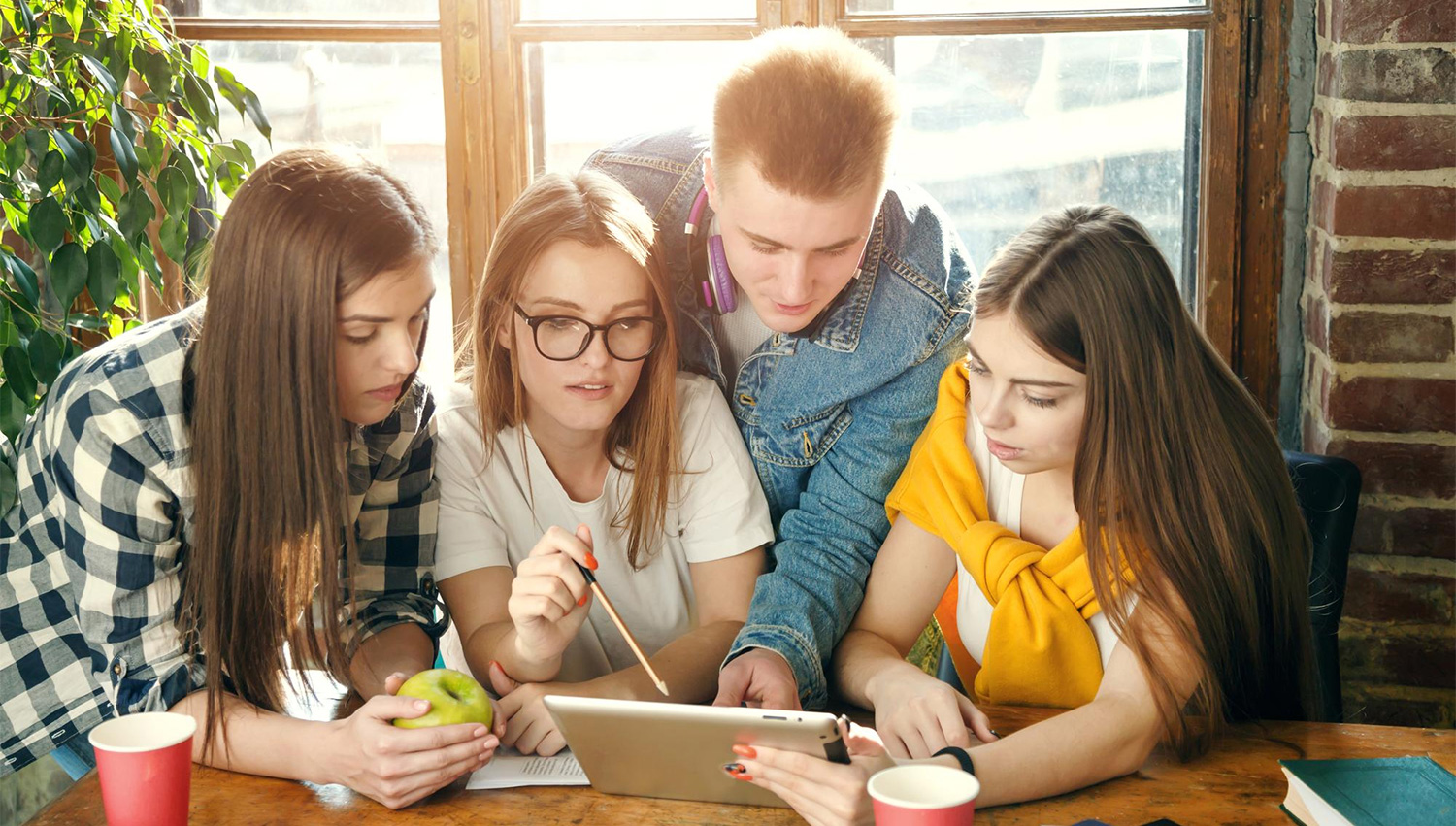 Pictionary Word Generator - Fun Night Games